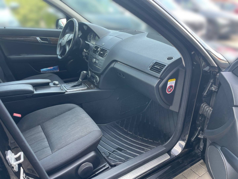 Mercedes-Benz C trieda Sedan 320 CDI Elegance 4-matic A/T | IMPA